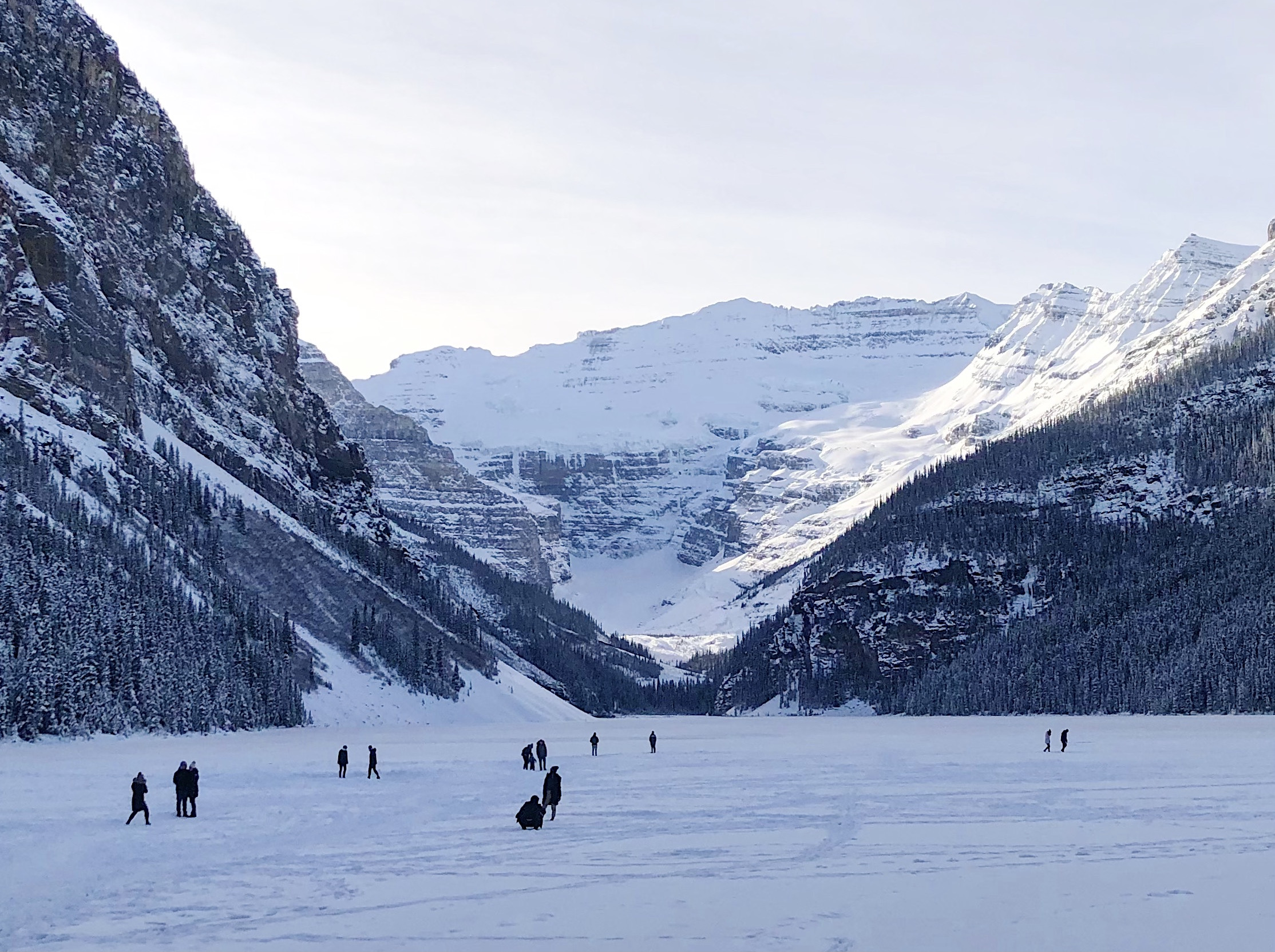 Winter Hiking for Beginners: How To Stay Warm on Winter Hikes - Out ...