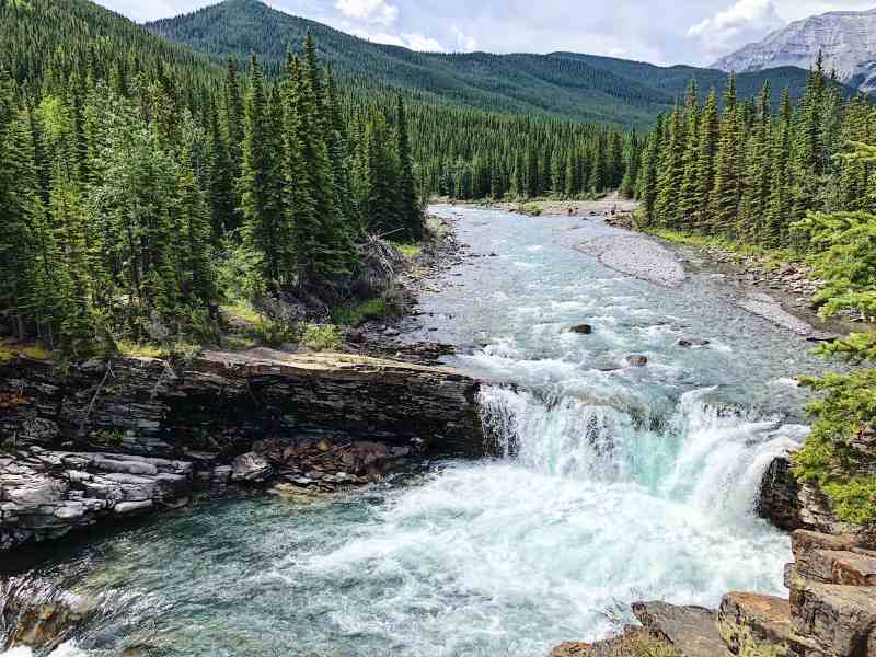 10 Waterfalls in Alberta That You Should See - Out & Across