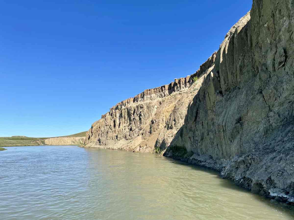 3-Day Milk River Canoe Trip in Alberta—The Ultimate Guide - Out & Across
