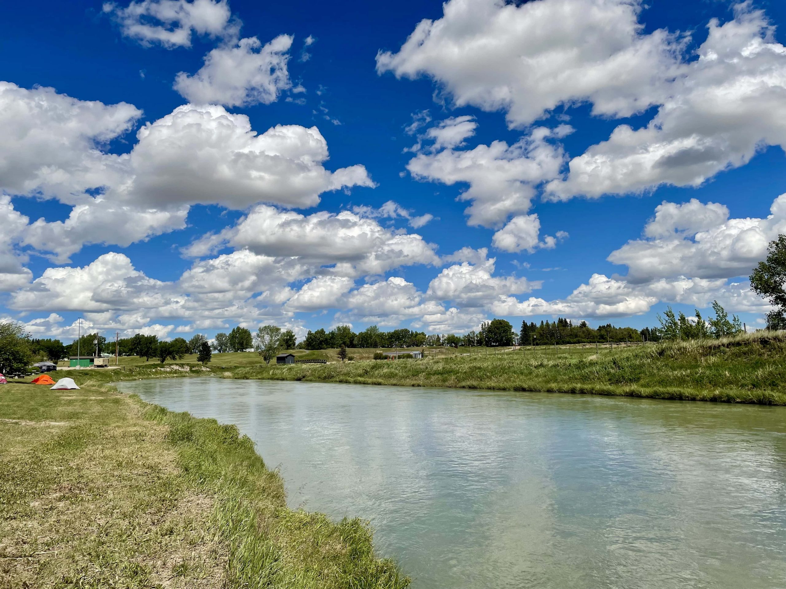 3-Day Milk River Canoe Trip in Alberta—The Ultimate Guide - Out and Across