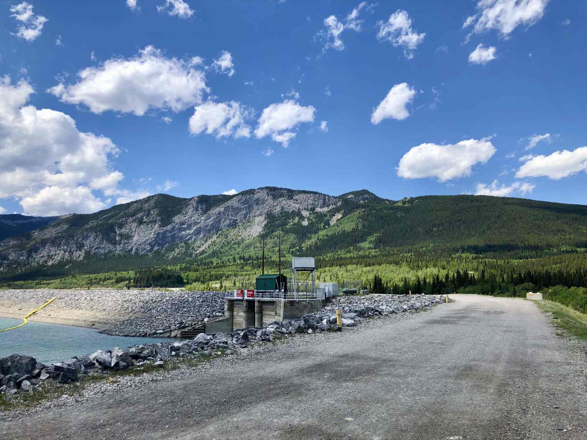 Yates Mountain via Prairie View Trail in Kananaskis - Out & Across