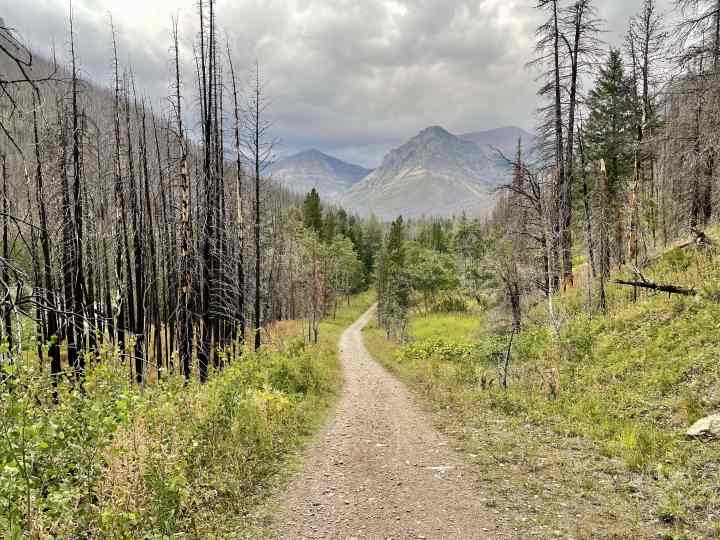 2-Day Goat Lake Hike and Avion Ridge in Waterton Park - Out & Across