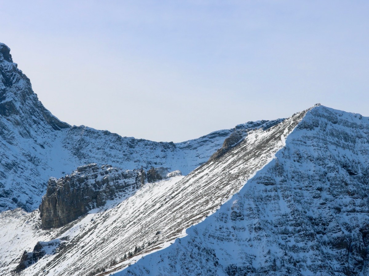 Tent Ridge Hike: One of the Best Hikes in Kananaskis - Out & Across