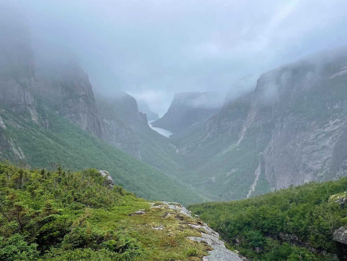4-Day Long Range Traverse Hike in Gros Morne National Park - Out & Across