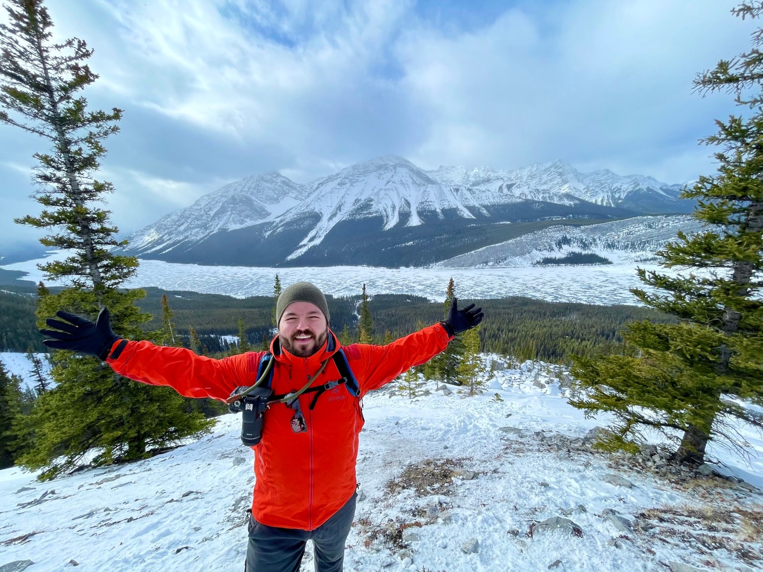 Little Lougheed Hike in Kananaskis Country - Out & Across