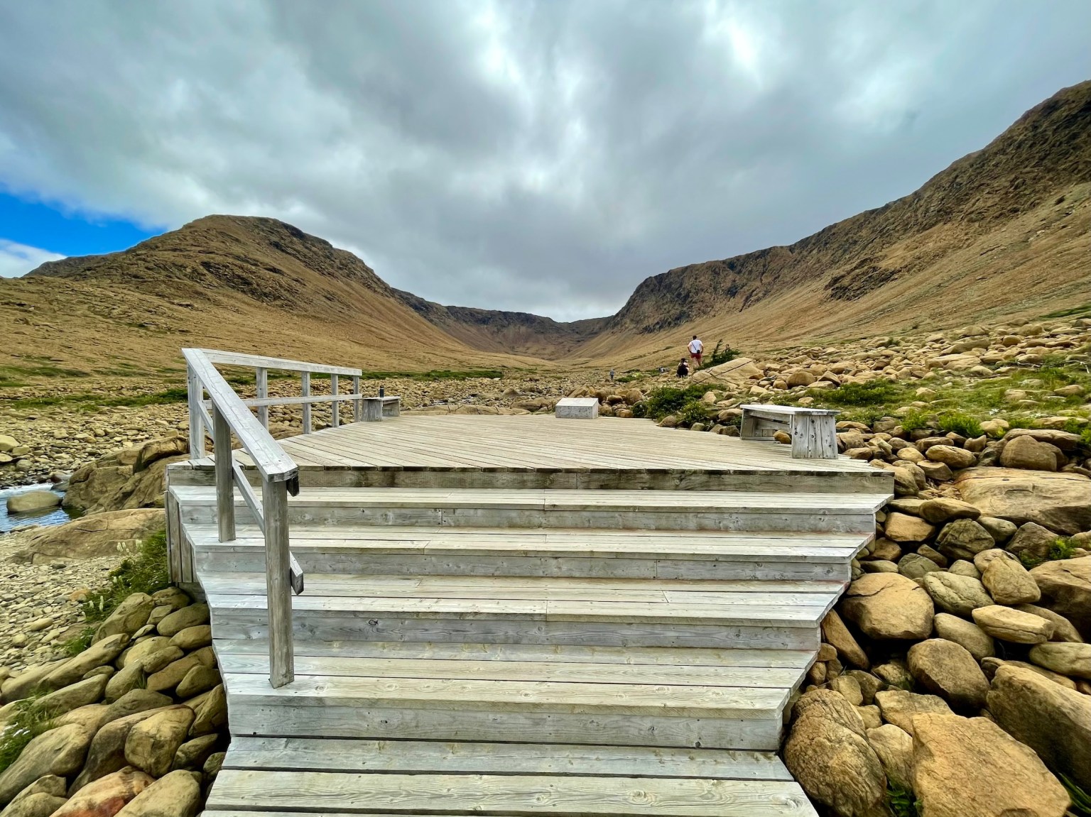 Tablelands Trail: Easy Gros Morne Hike in Newfoundland - Out & Across